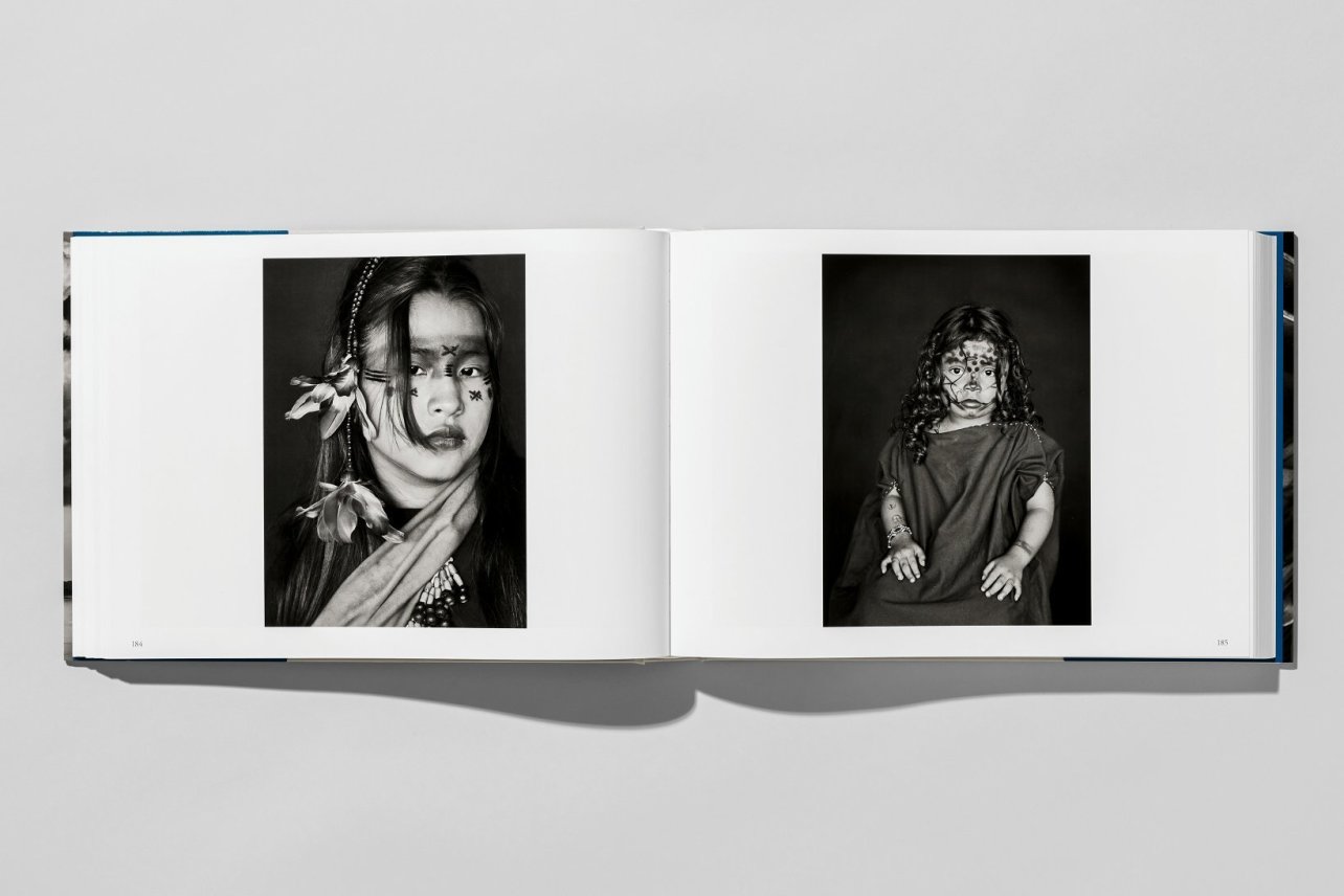 BOOK:Sebastião Salgado-Amazônia, Taschen Publications ...